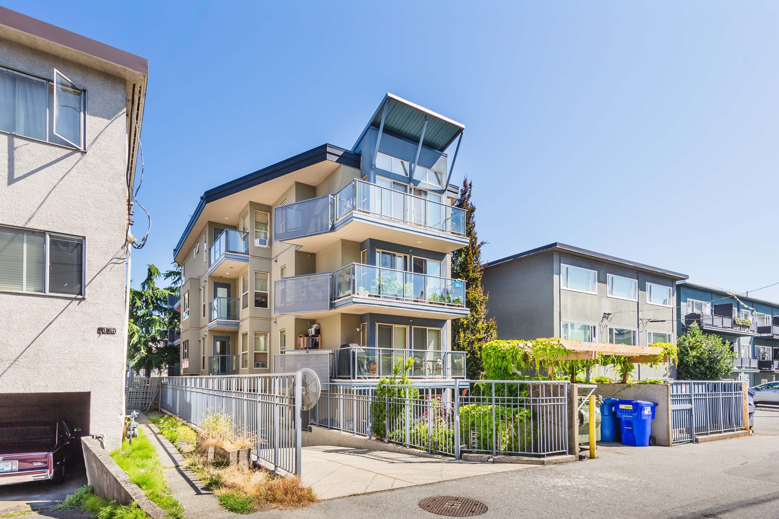 1076 West 11th Avenue, Vancouver - Goodman Commercial Inc.